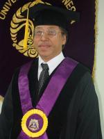 Biografi Penulis: Umar Fahmi Achmadi - Belbuk.com